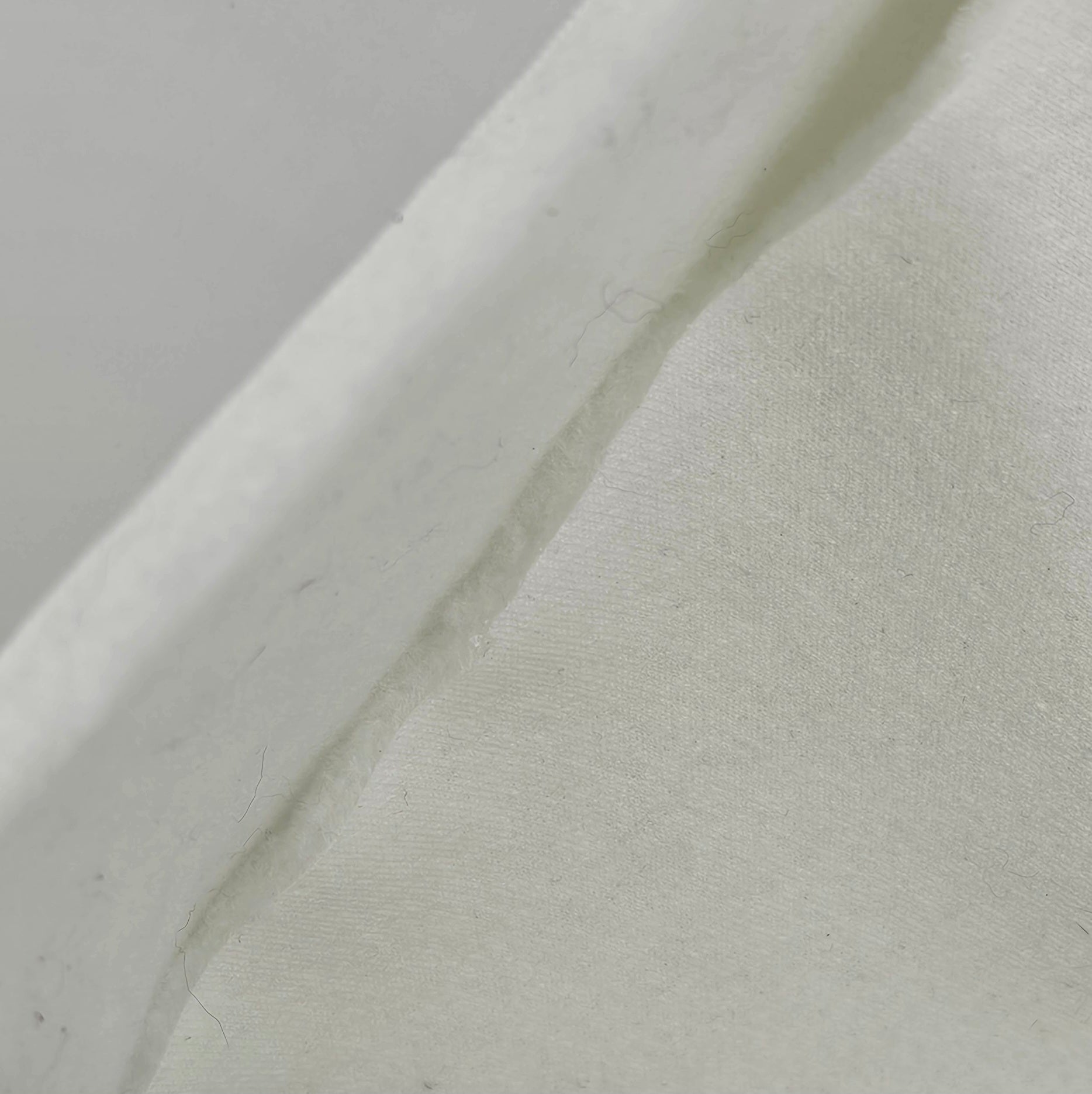 White synthetic lining · 60 inches – Les Artisans Indiens du Québec